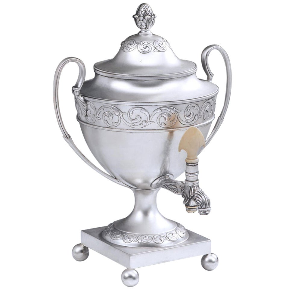 Very Fine George III Tea or Coffee Urn made in London in 1780 at 1stDibs