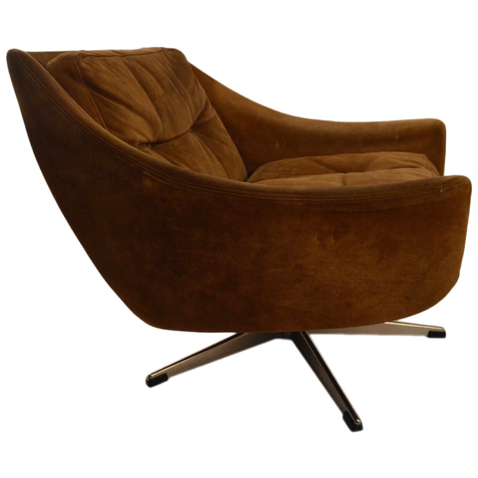 Leather Swivel Pod Chair by John Stuart at 1stDibs