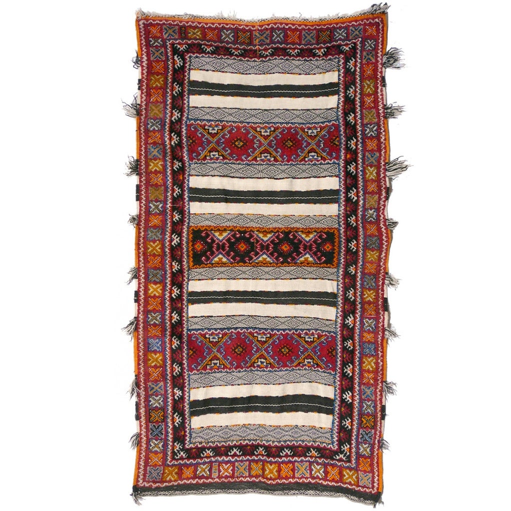 Vintage Moroccan Berber Wedding Rug For Sale at 1stDibs
