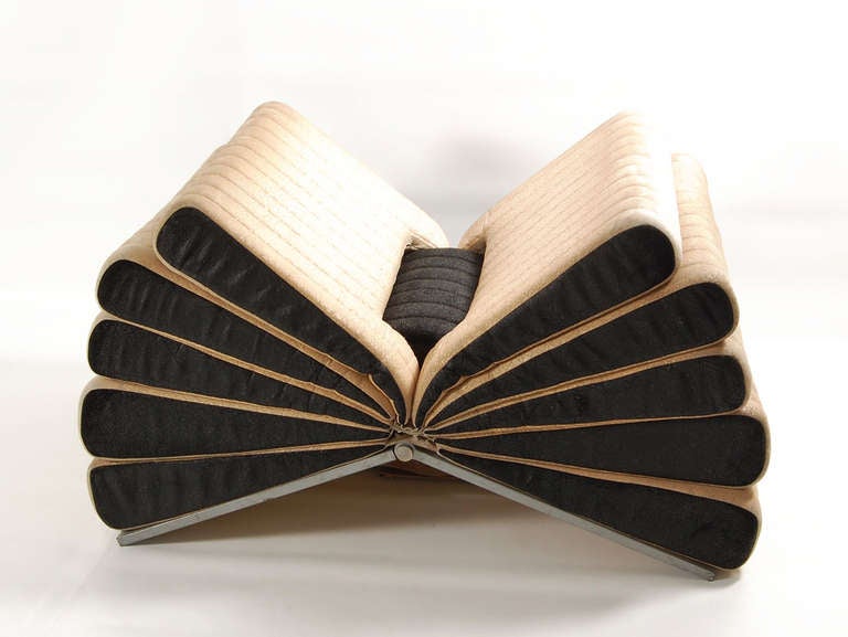 "Libro" Chair by Gruppo DAM at 1stDibs