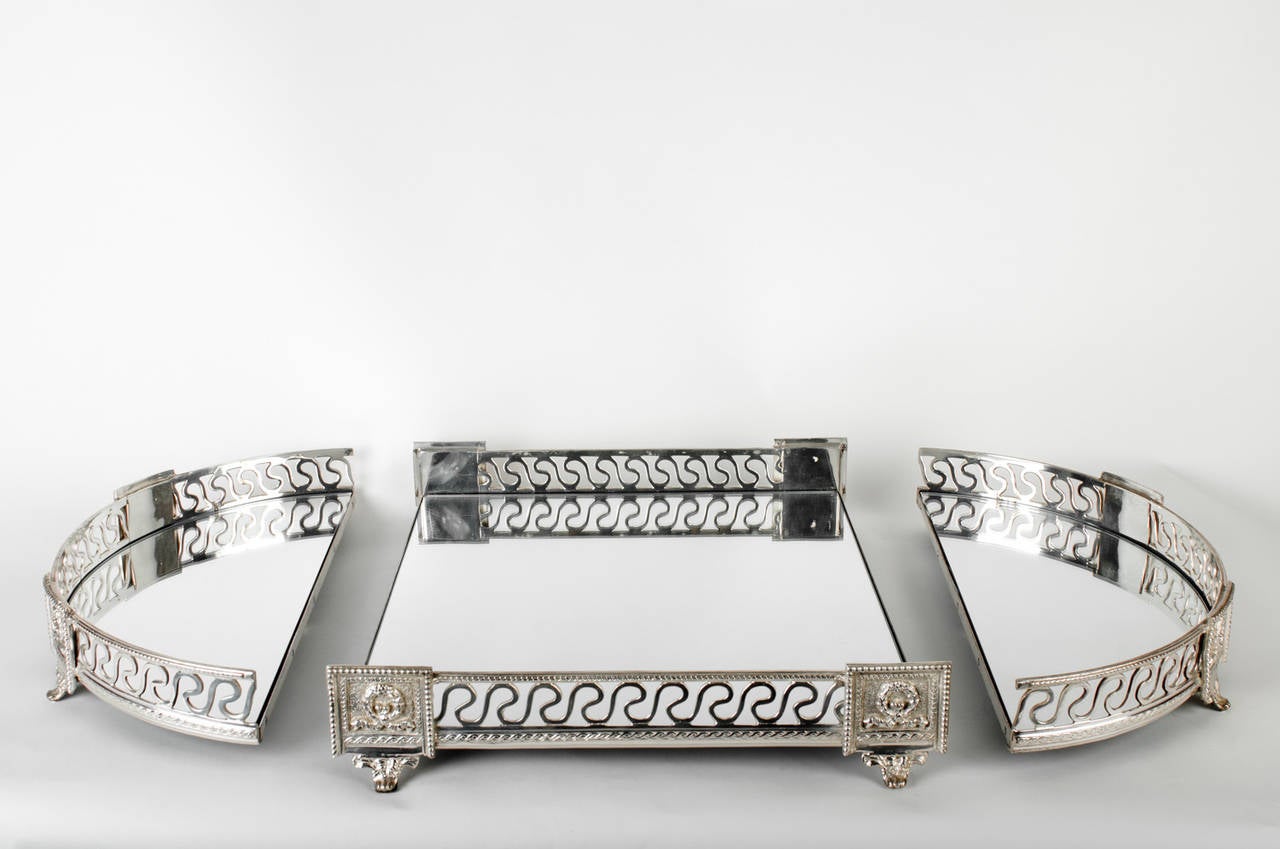 Vintage Silver Plate Mirrored Centerpiece Display For Sale at 1stDibs