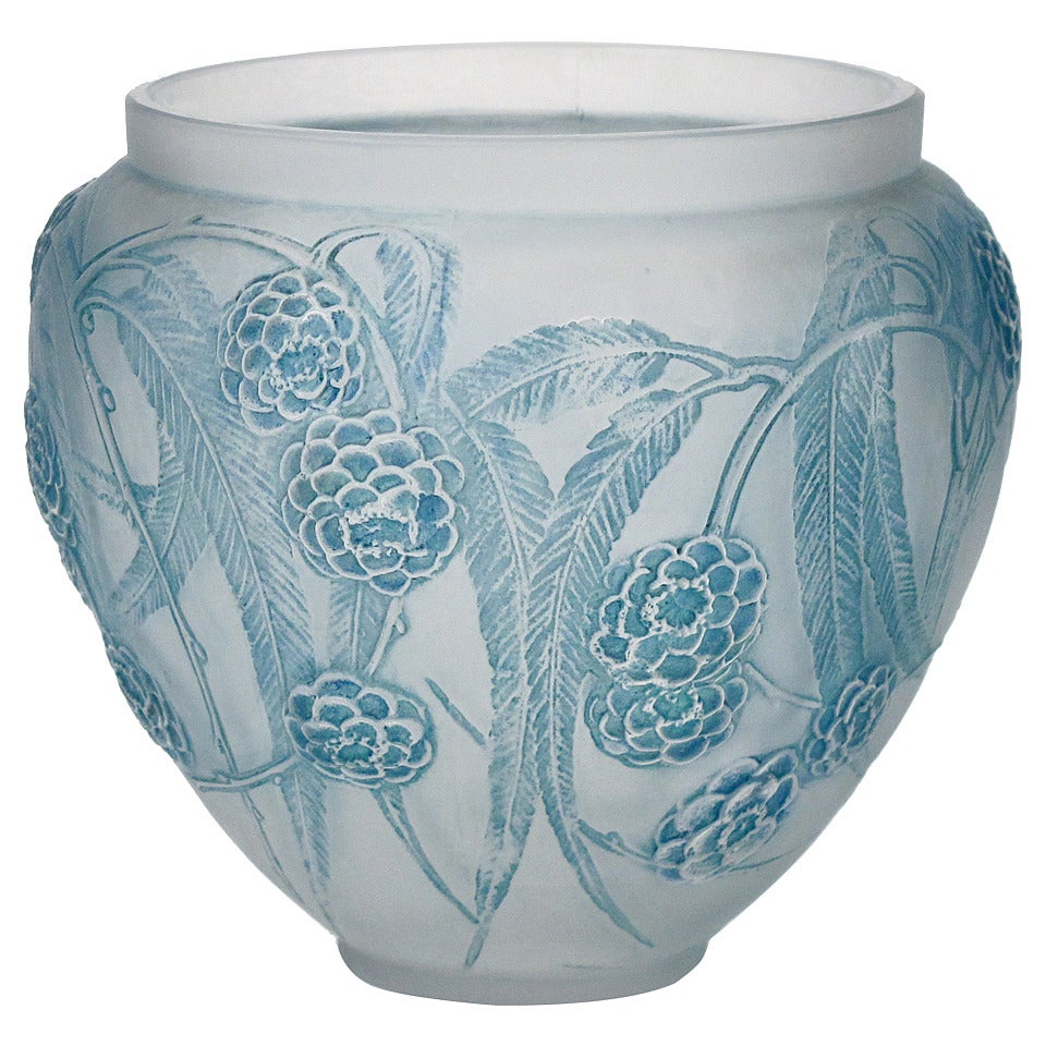 René Lalique Opaque Satinated Blue "Néfliers" Vase (nr. 940), 1923 at ...