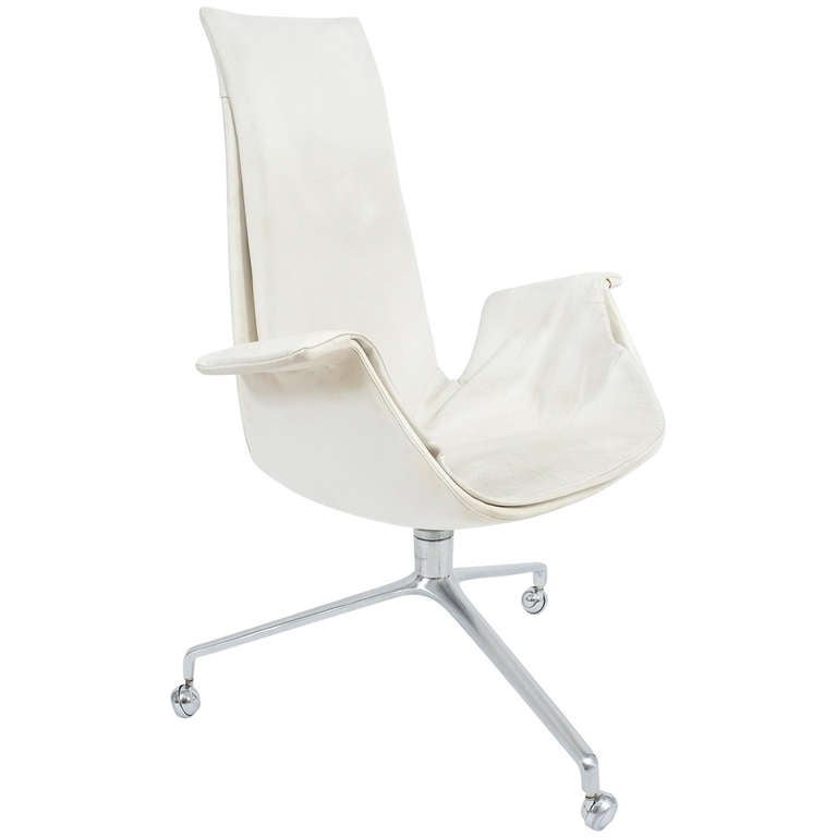 White High Back Tulip Chair by Preben Fabricius and Jørgen Kastholm at ...