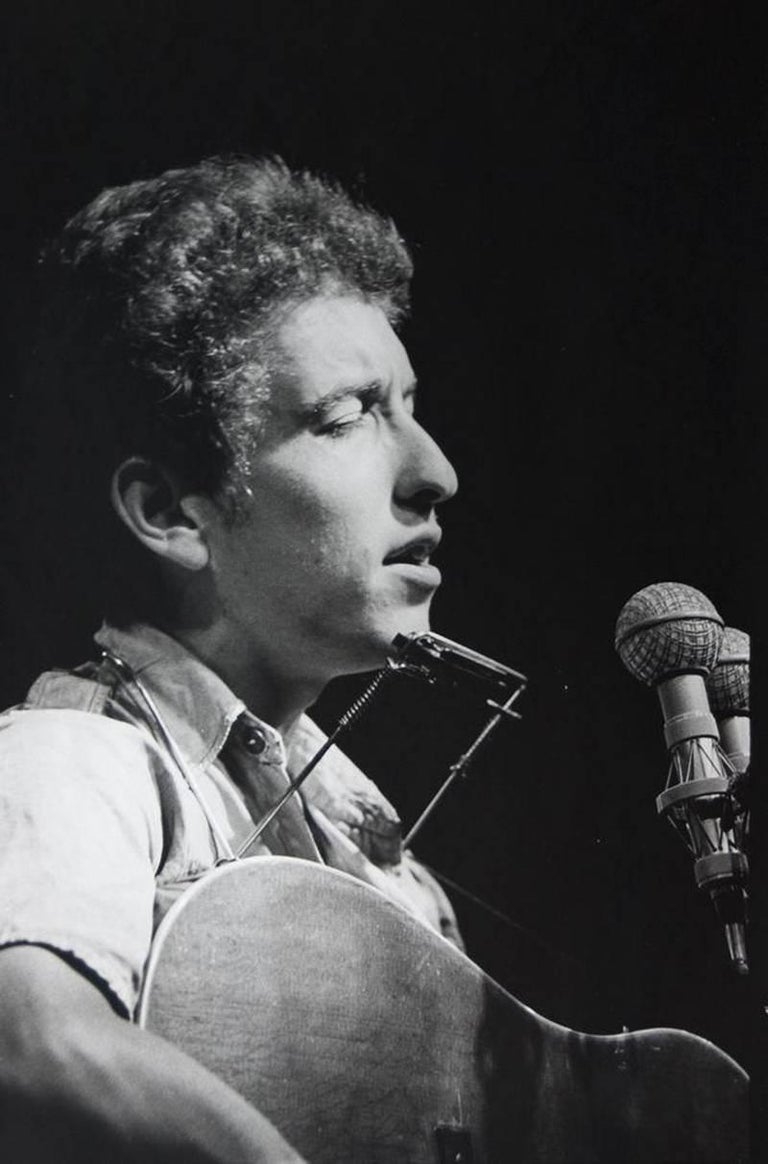 Rowland Scherman - Bob Dylan, Newport, RI, 1963 For Sale at 1stDibs