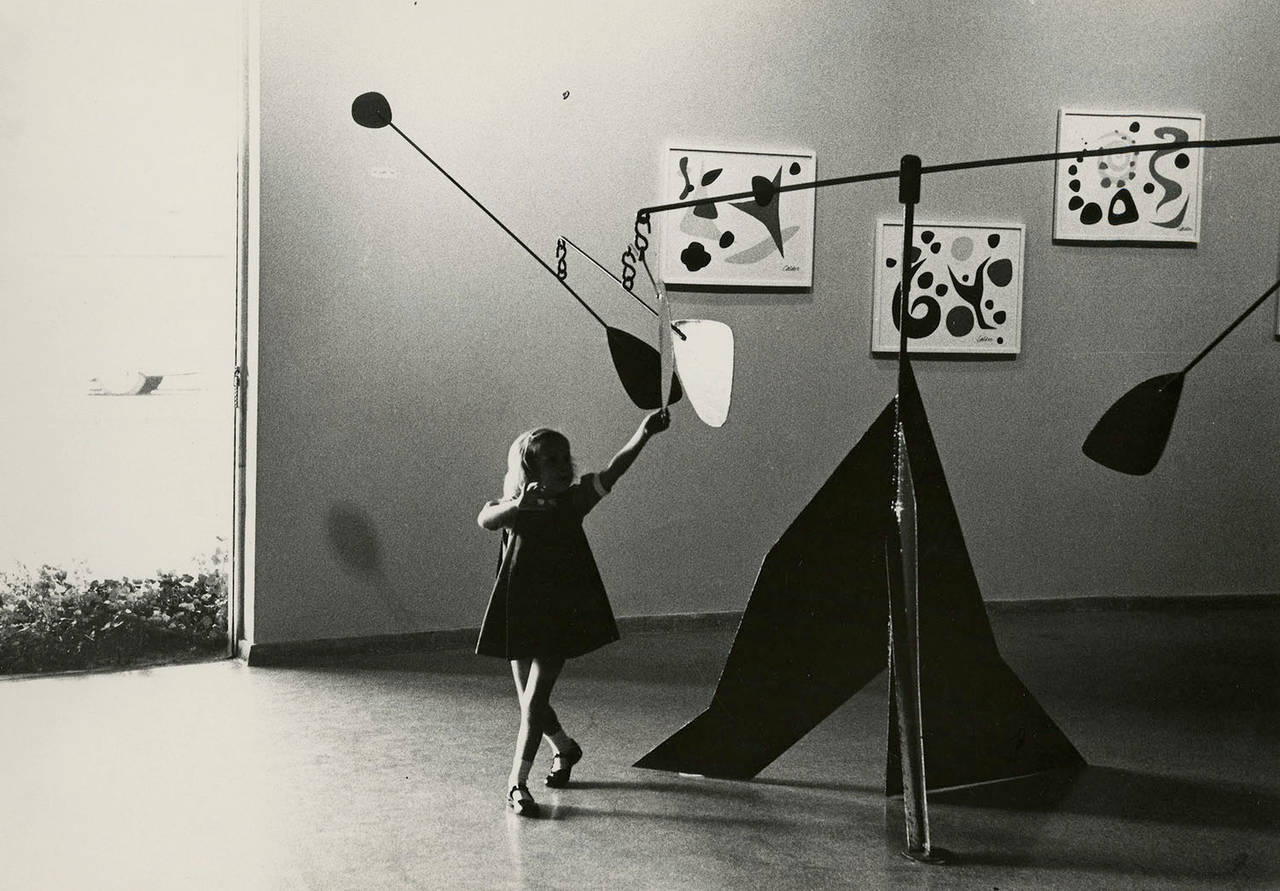Alfred Statler - Little Girl at MoMA With Calder Mobile at 1stDibs