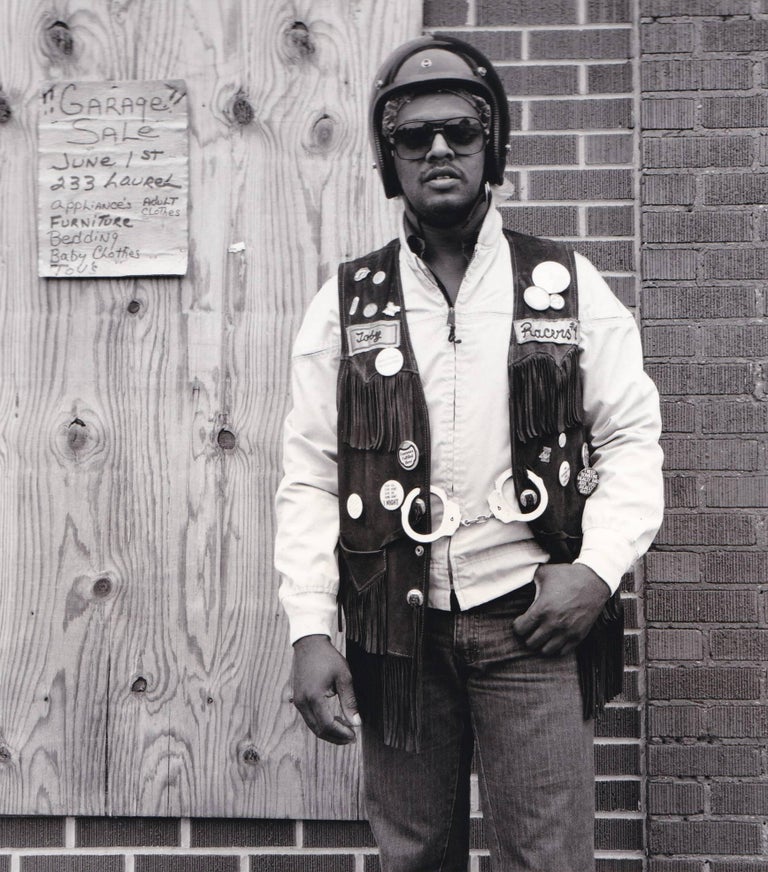 Milton Rogovin - Untitled (East Side Series) For Sale at 1stDibs