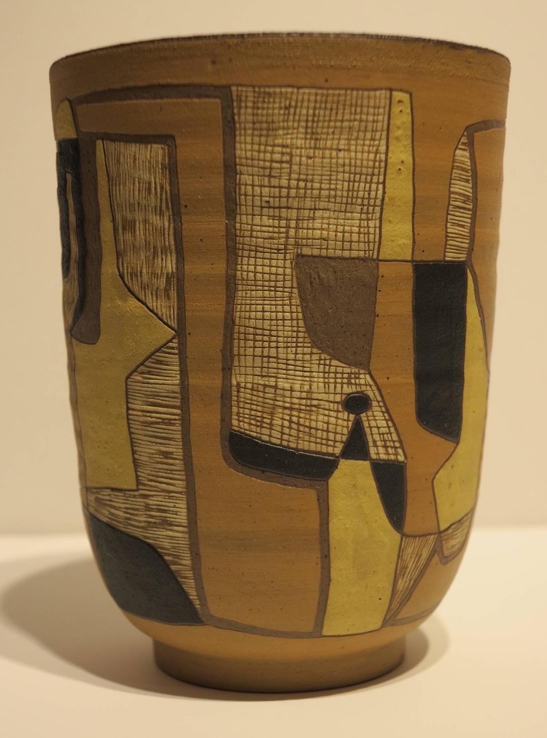 Leonard Edmondson - Vase For Sale at 1stdibs