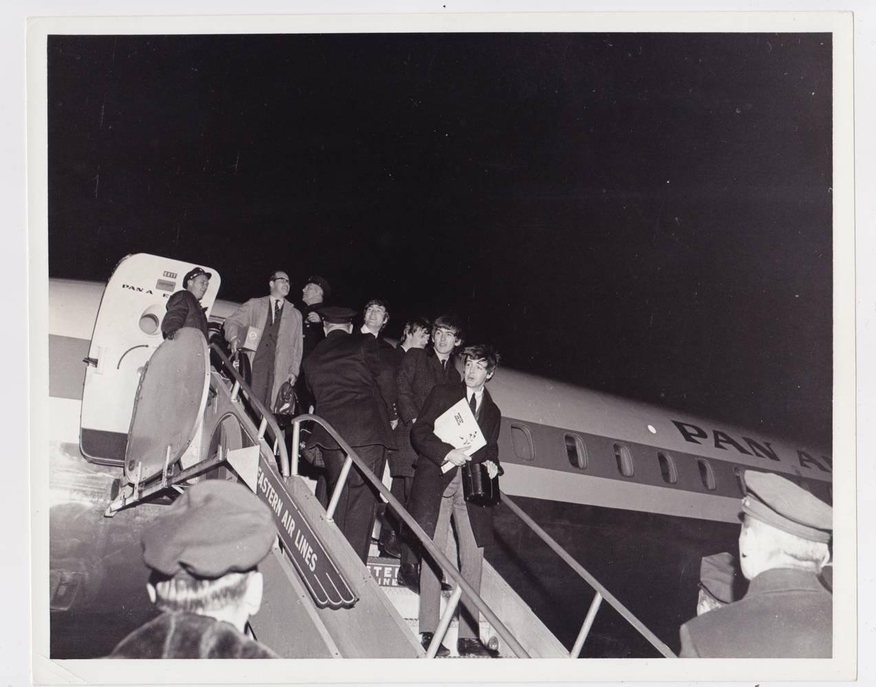 Unknown - The Beatles: a set of 5 vintage photographs at 1stDibs