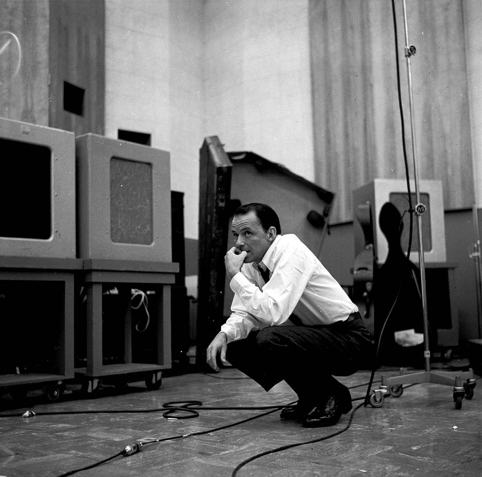 Ken Veeder - Frank Sinatra, In the Studio Recording "Songs for Swingin ...