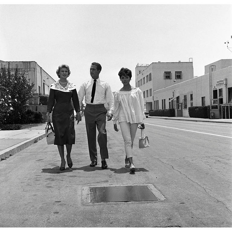 Sid Avery - Paul Newman with Joanne Woodward and Joan Collins at Fox ...