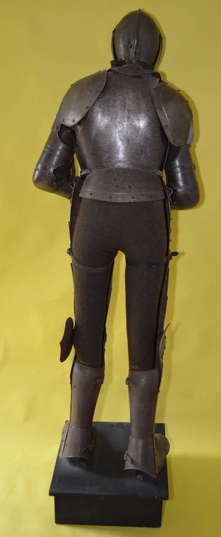 Unknown - Rare 17th Century French Style Life Size Complete Suit of ...