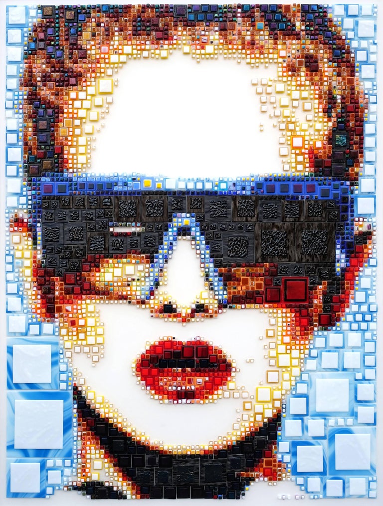 Isabelle Scheltjens - "Crazy Luna" glass fusing, pointillism, dots, pop ...