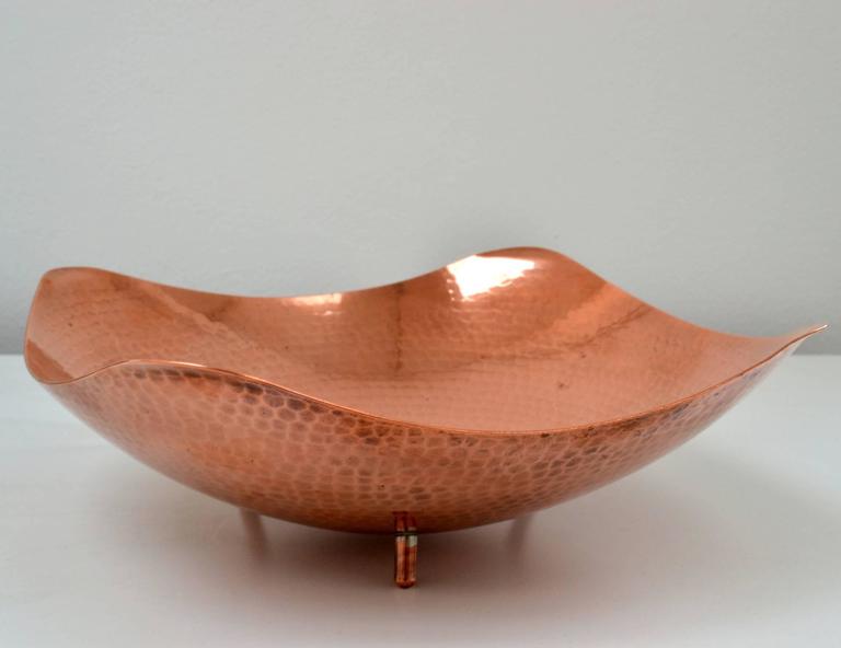 1950s Curvaceous Copper Hand Beaten English Fruit Bowl by Borrowdale at ...