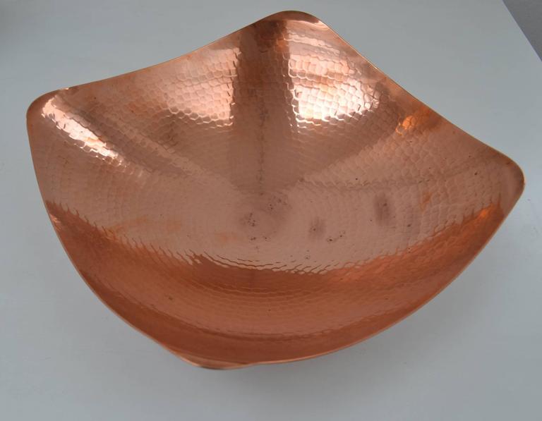 1950s Curvaceous Copper Hand Beaten English Fruit Bowl by Borrowdale at ...