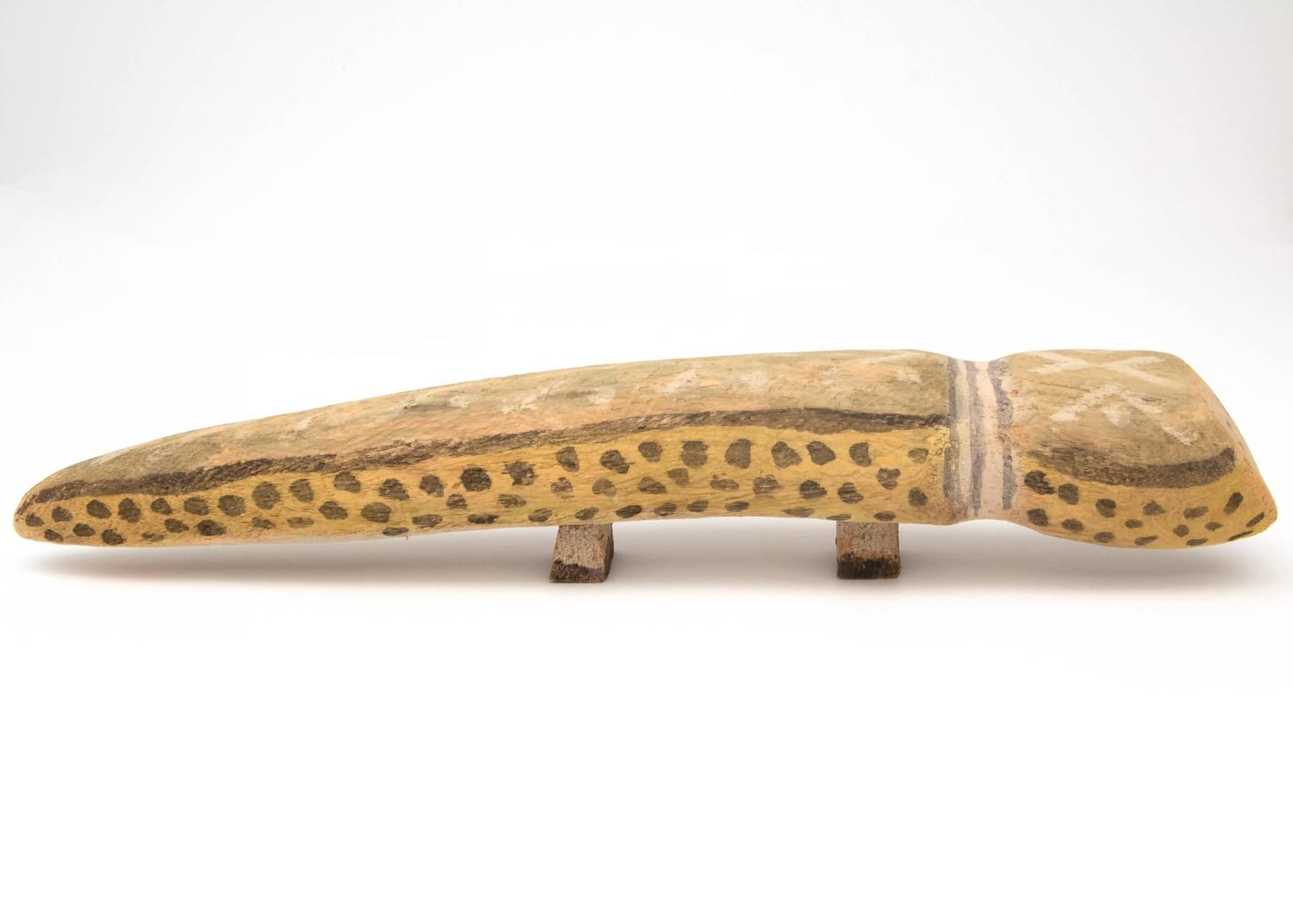 Native American Folk Art Carving of a Lizard by Charlie Willeto For ...