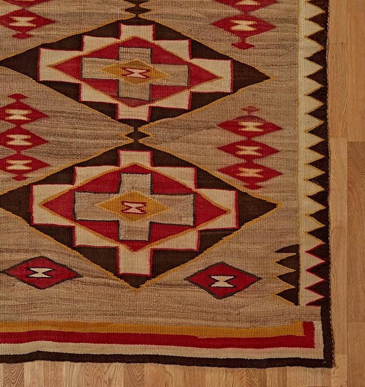 Exceptional Red Mesa Navajo Rug, circa 1930s at 1stDibs