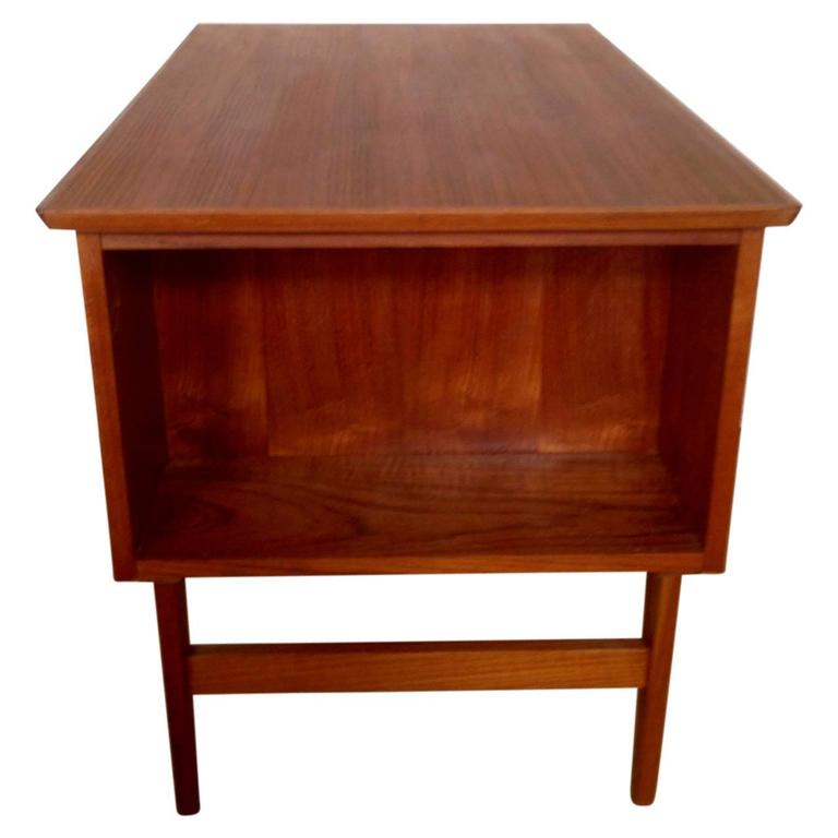 Mid-Century Small Danish Teak Desk For Sale at 1stDibs