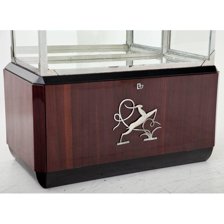 Art Deco Display Case, 1930s For Sale at 1stDibs