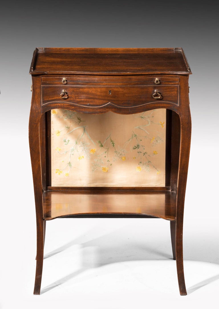 Hepplewhite Period Screen Table on Delicately Carved Supports For Sale ...