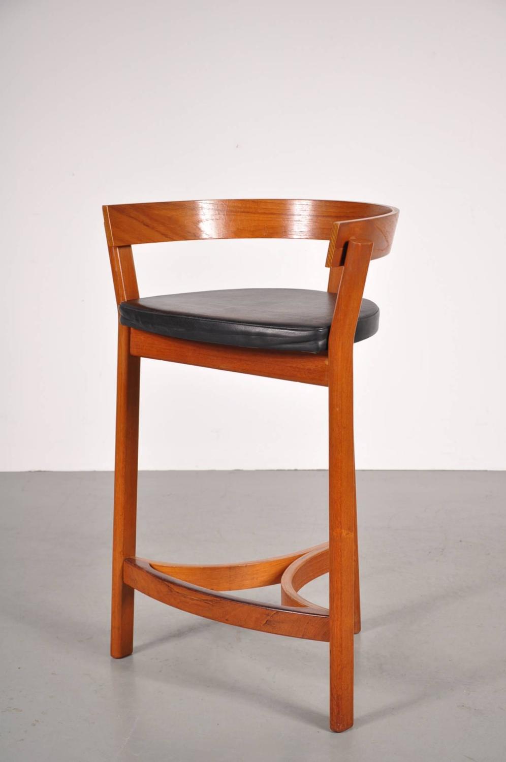 Set of Three Bar Stools by Oddense Maskinsnedkeri A/S Domus Danica ...