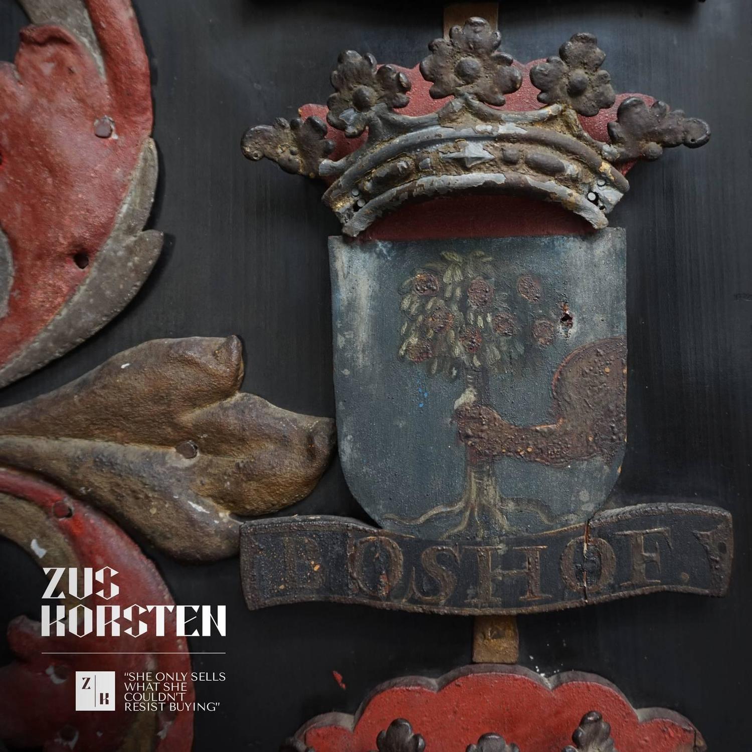 18th Century Large Carved Polychrome Dutch 'Hacfort' Heraldic Shield ...