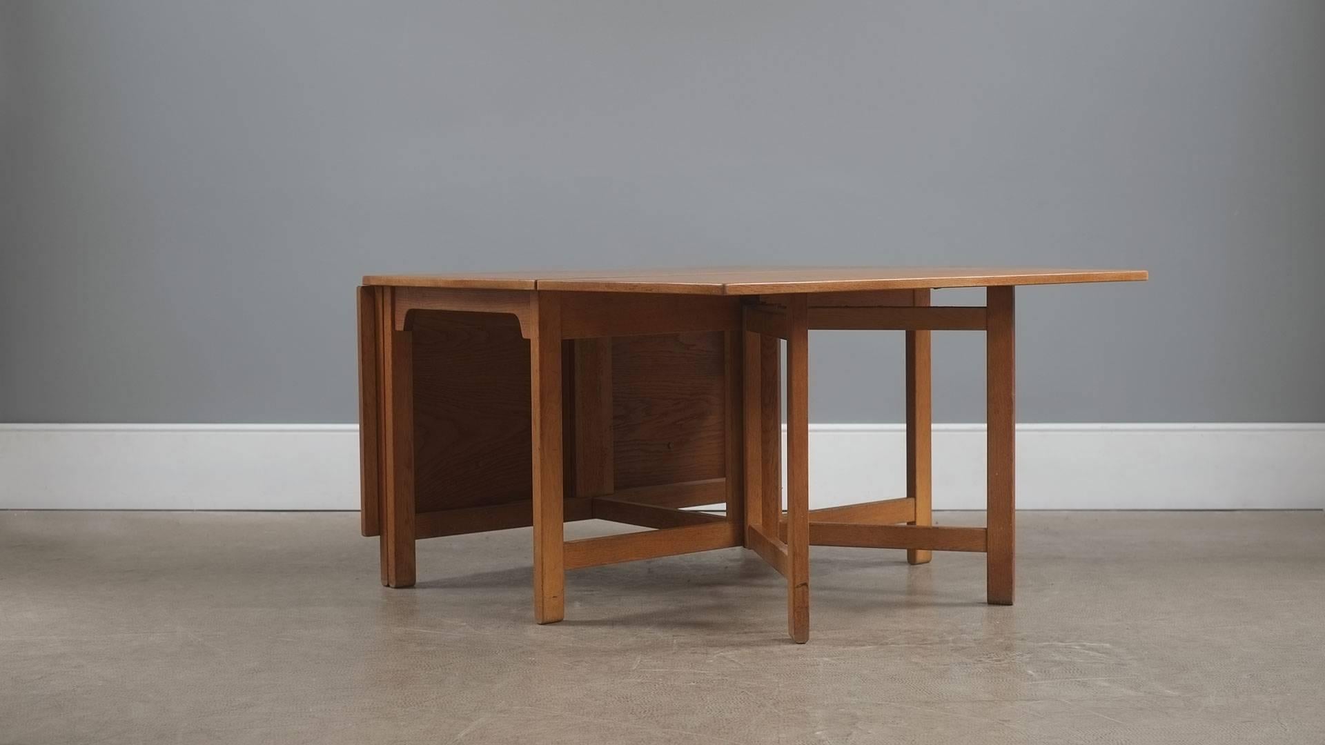 Børge Mogensen Dining Table For Sale at 1stDibs