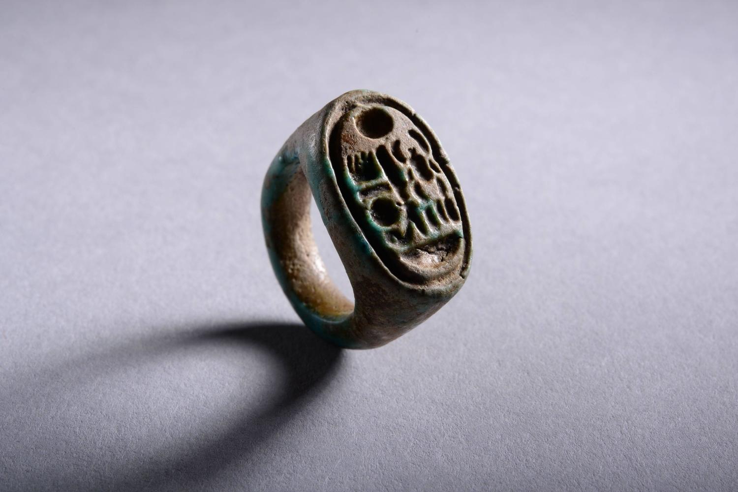 Ancient Egyptian New Kingdom Faience Ring for Tutankhamun, 1332 BC at ...