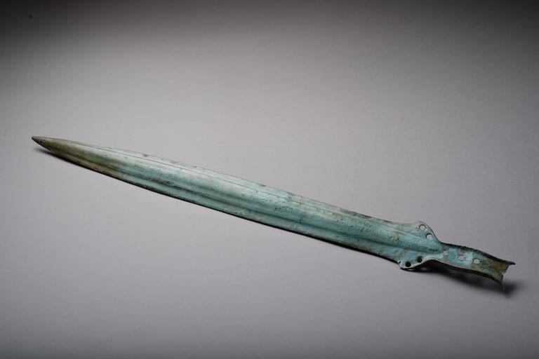 Ancient European Bronze Age Sword, 1400 BC at 1stDibs | stone age sword