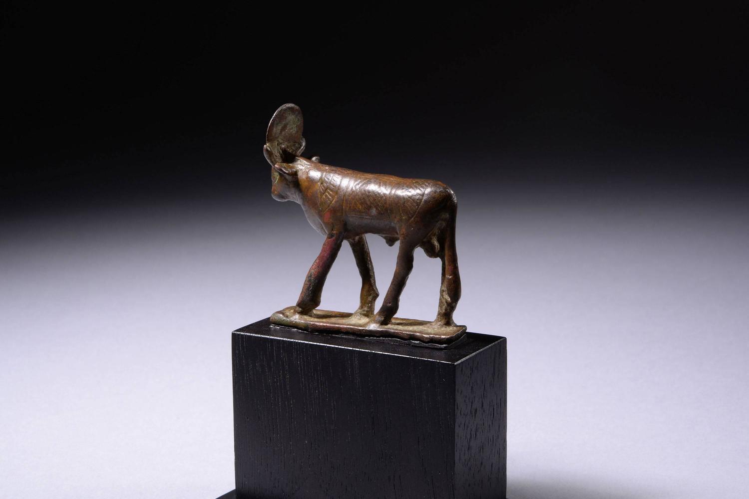 Ancient Egyptian Bronze Sculpture of the Sacred Bull Apis, 664 BC For ...