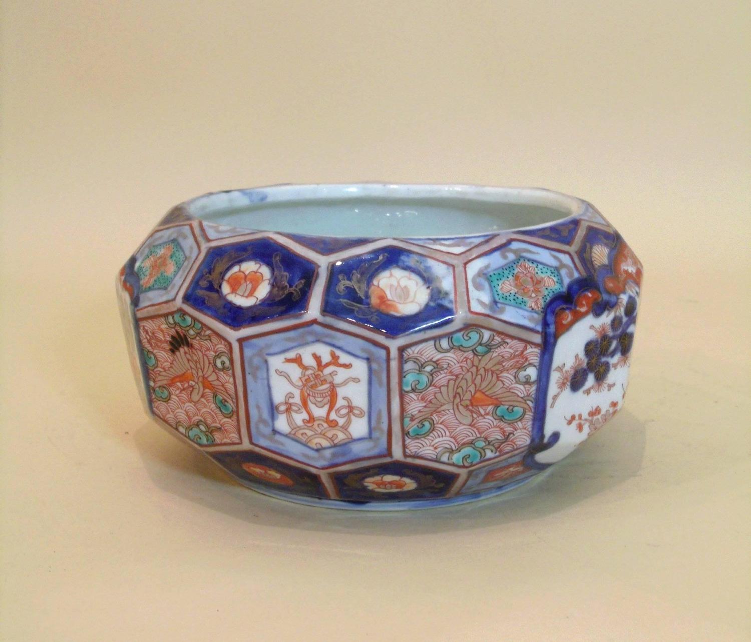 Japanese Imari Faceted Pottery Bowl at 1stdibs