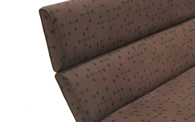 Charles and Ray Eames Sofa Compact for Herman Miller in Eames Dot ...