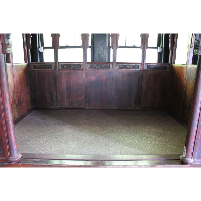 Traditional Chinese Wedding Bed with Platform and Hand-Carved Detailing ...