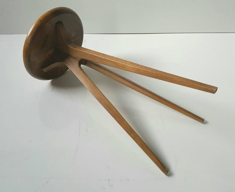 Modernist Sculptural Three-Leg Stand/Table Manner of Dunbar at 1stDibs