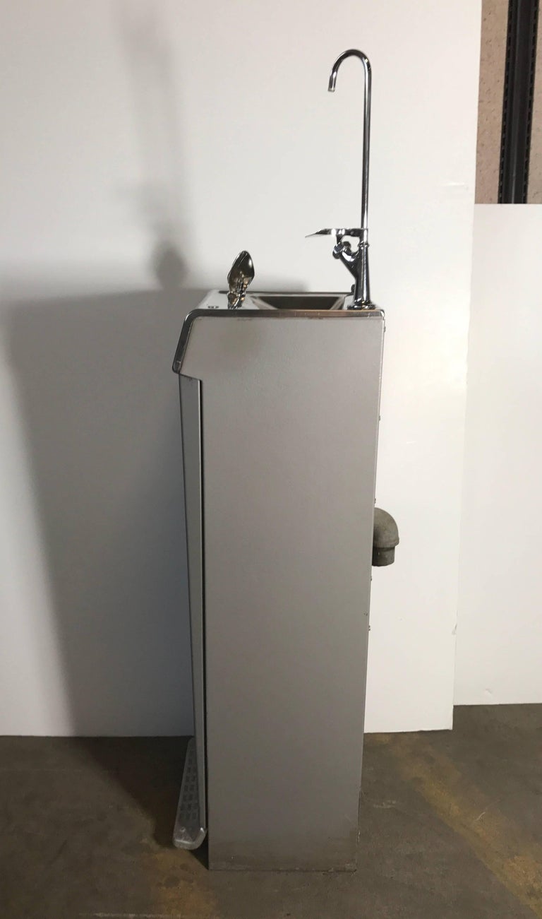 Mid-Century Modernist General Electric Drinking Fountain at 1stDibs