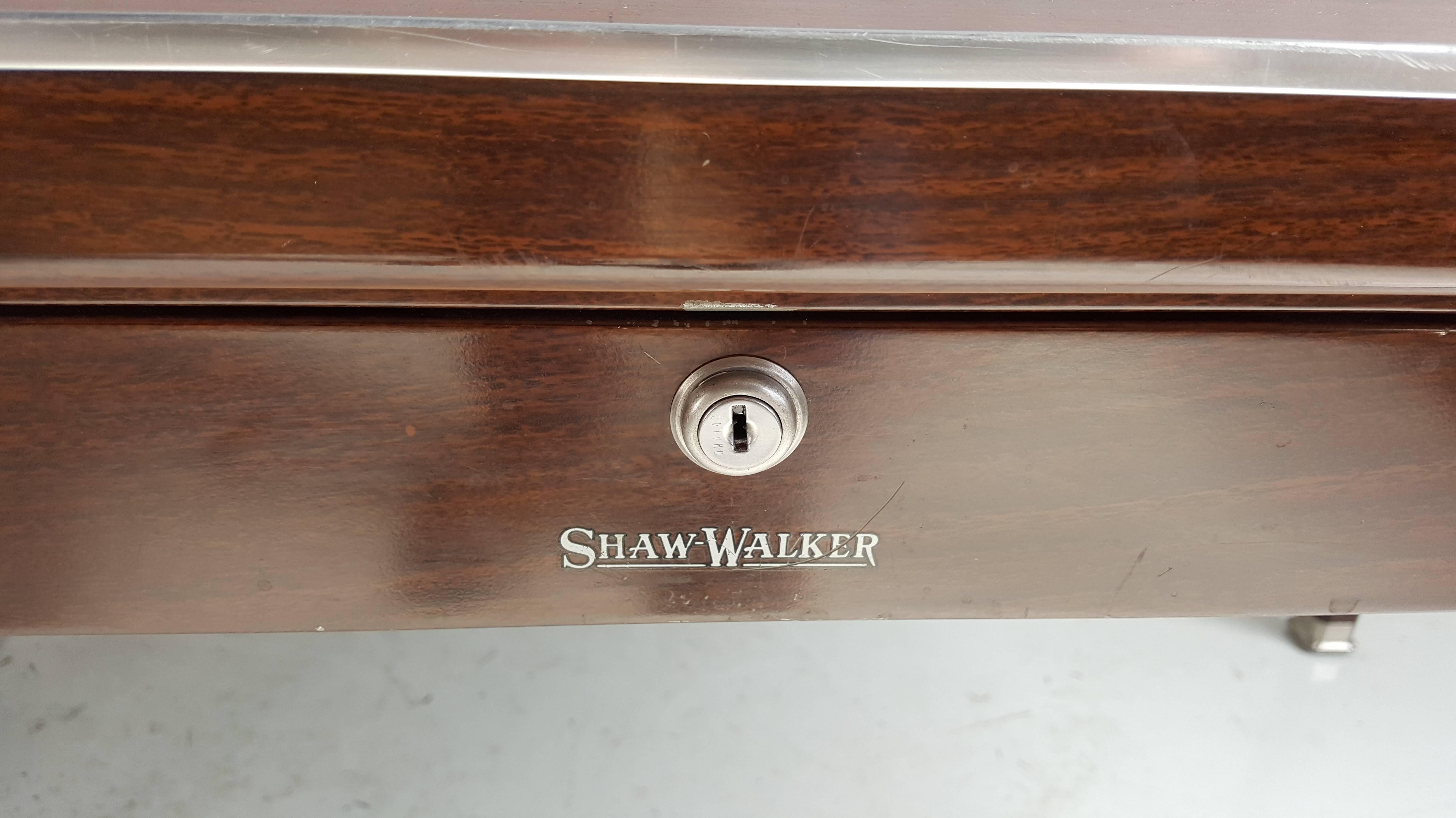 Classic Modernist Shaw Walker Steel Desk Writing Table at 1stDibs ...