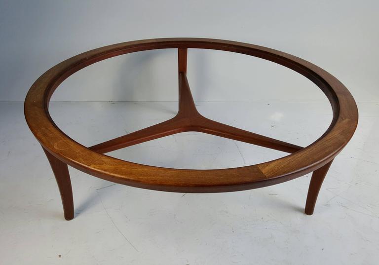 Mid-Century Modern 'Mercedes Benz" Teak Cocktail Table For Sale at 1stDibs