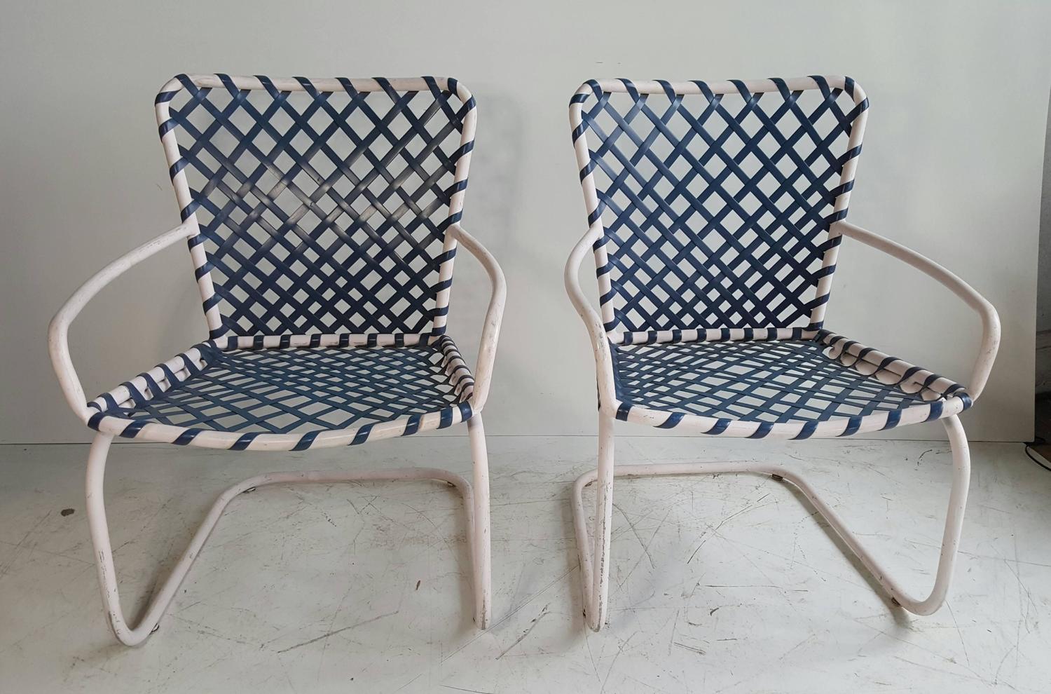 Pair of Classic Mid-Century Modern Russell Woodard Patio Spring Lounge ...