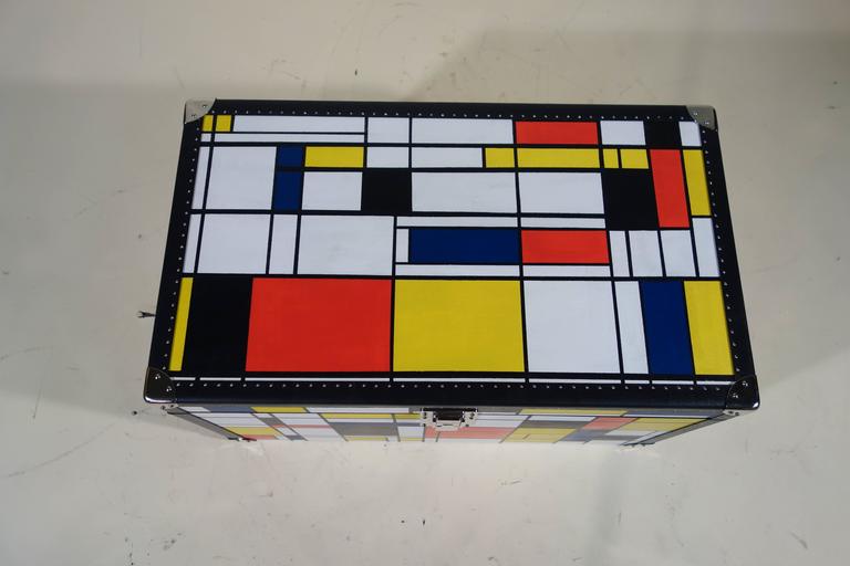Piet Mondrian Trunk For Sale at 1stDibs