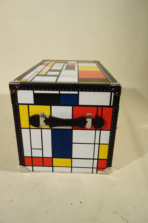 Piet Mondrian Trunk For Sale at 1stDibs