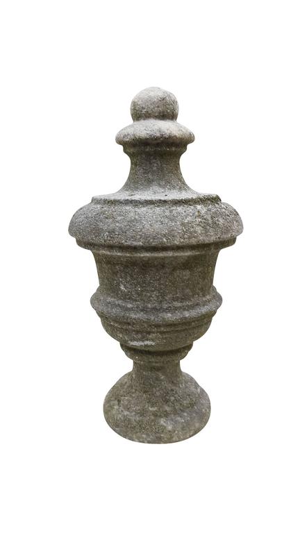 Pair of 19th Century Antique White Stone Finials For Sale at 1stDibs