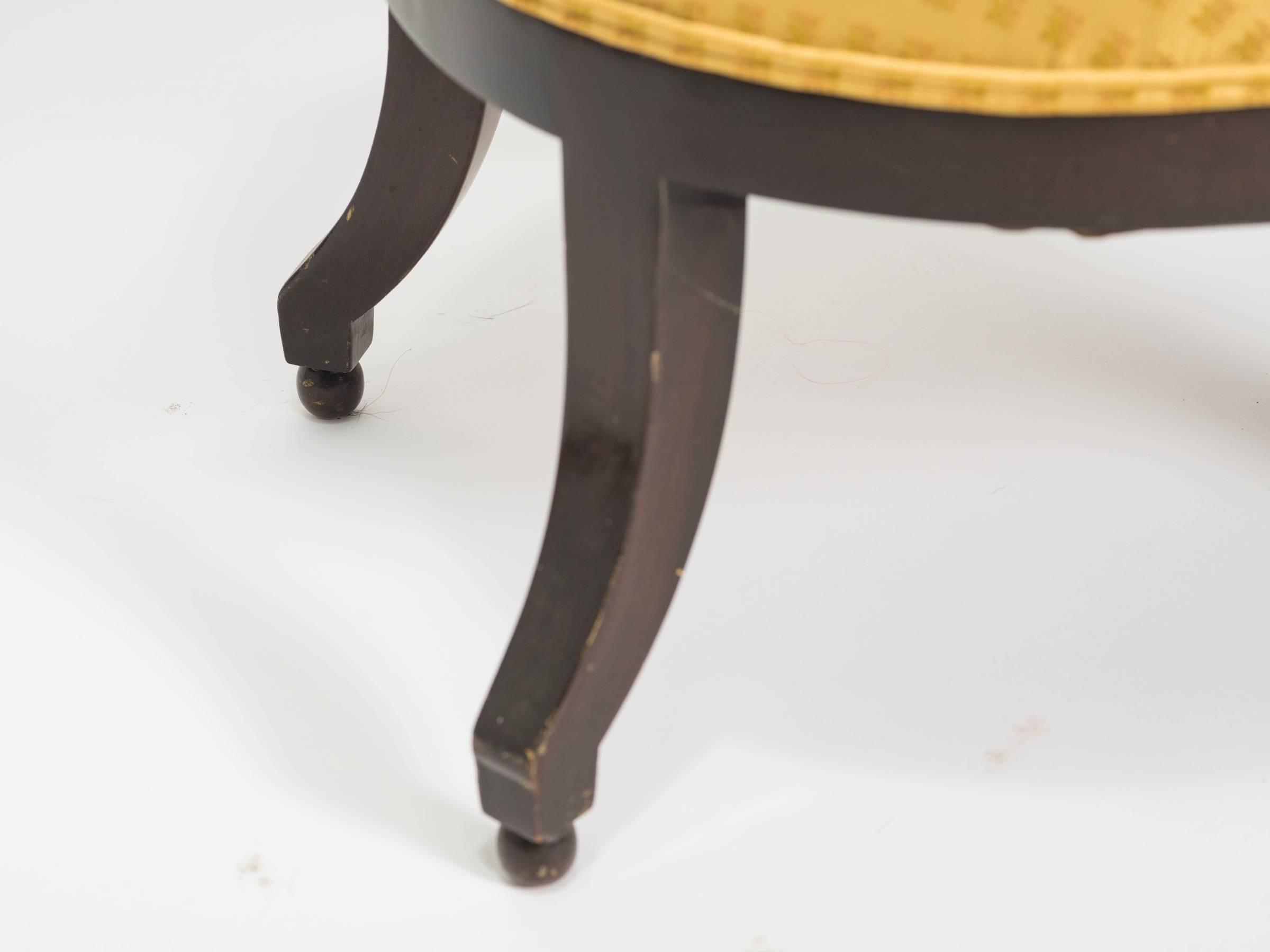Pair of Spoonback Chairs at 1stDibs