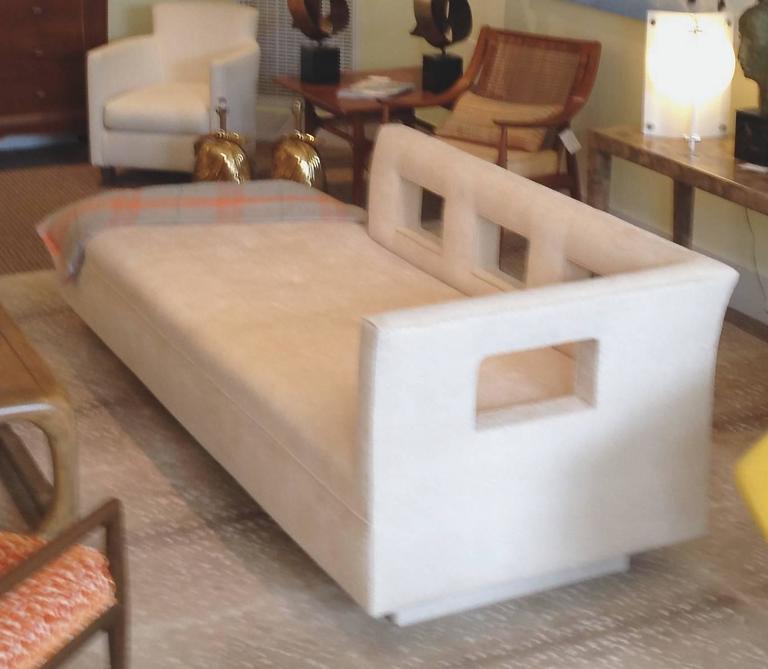 Custom Chaise Longue in the Style of Grosfeld House For Sale at 1stDibs
