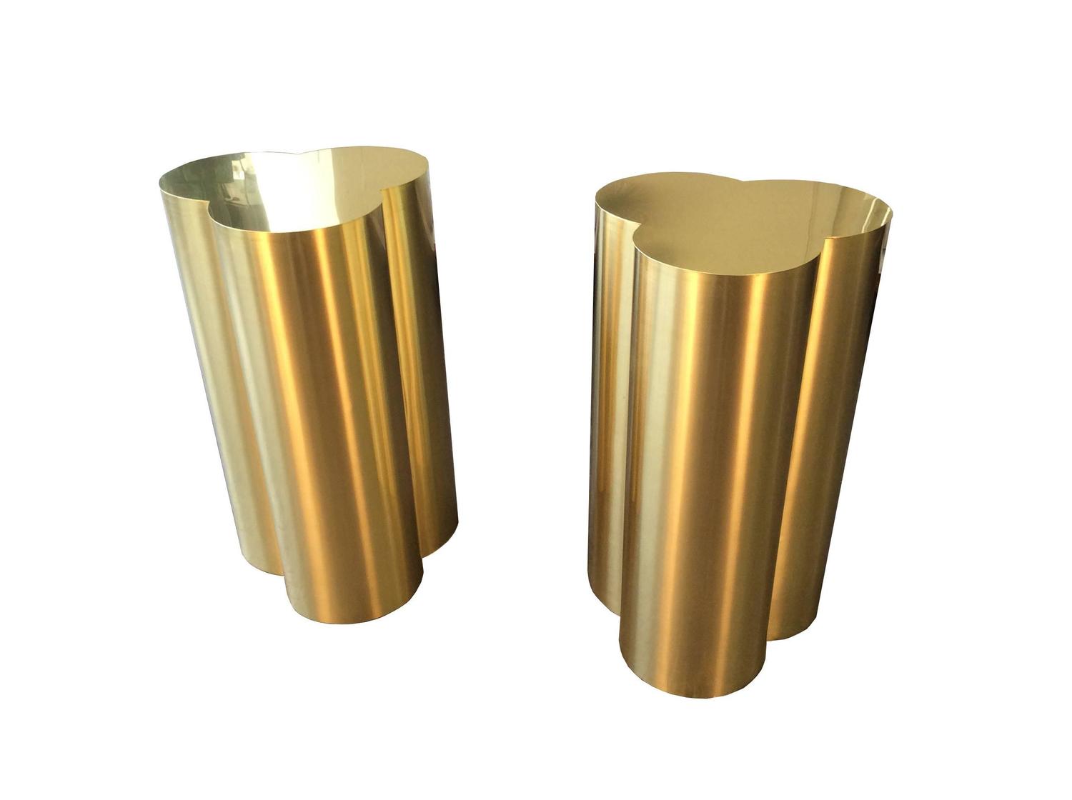 Custom Trefoil Dining Table Pedestal Bases in Polished Brass For Sale ...