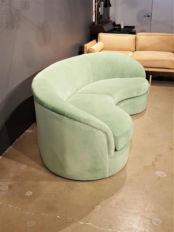 Biomorphic Kidney Form Sofa by Directional Furniture in Kagan Style ...