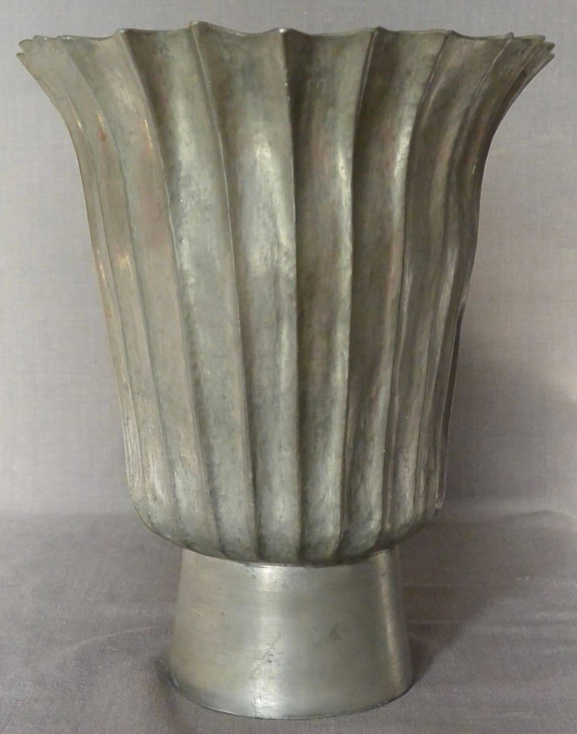 Italian Fluted Lead Vase at 1stDibs | lead free vintage glass vases