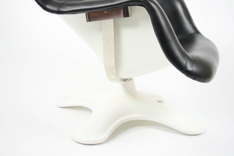 Karuselli Lounge Chair by Yrjo Kukkapuro, Artek Finland, 1964 at 1stDibs