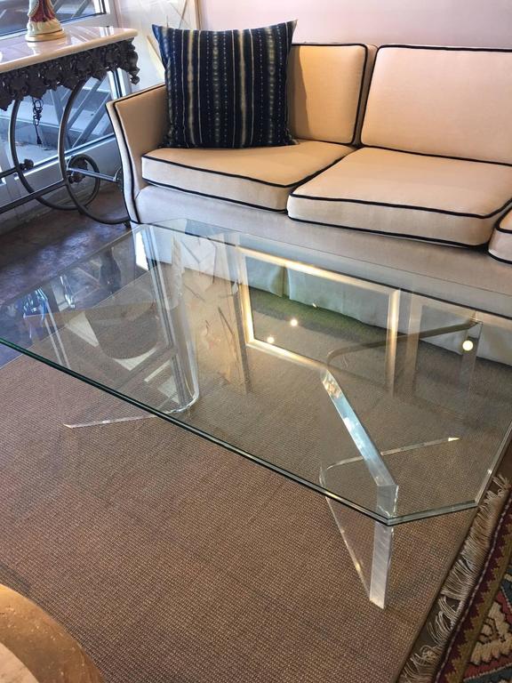 Lucite and Glass Modern Coffee Table For Sale at 1stDibs