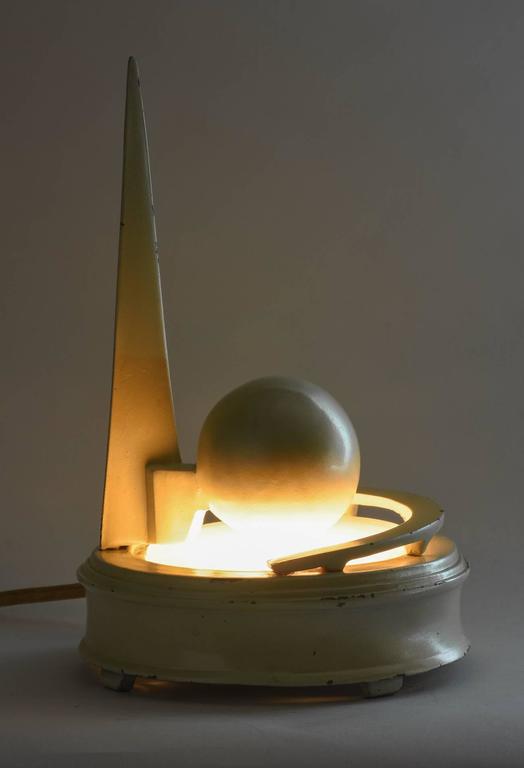 Unusual 1939 Table Lamp, Architectural Model of the Trylon and ...