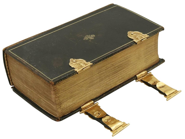 Dutch 20-Karat Yellow Gold Mounted Bible, circa 1740 at 1stDibs