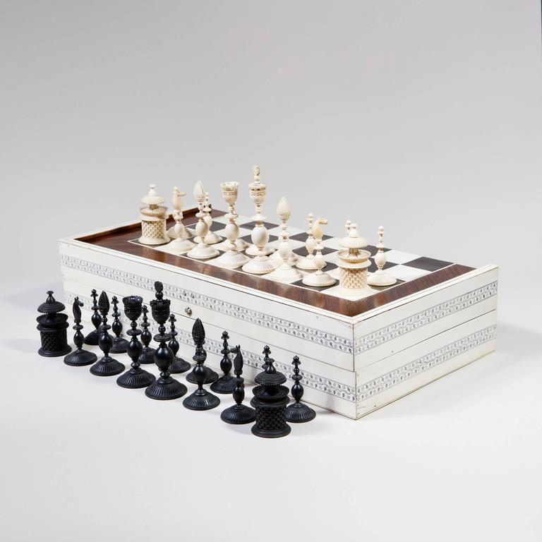 Indian Vizagapatam Sandalwood and Horn Chess, Draughts and Backgammon ...